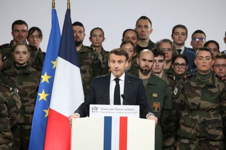 The History of Modern French Military Uniforms - Guoya Outdoor