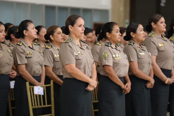 Understanding Peru’s Police Uniforms: From Traffic Patrol to Tactical ...